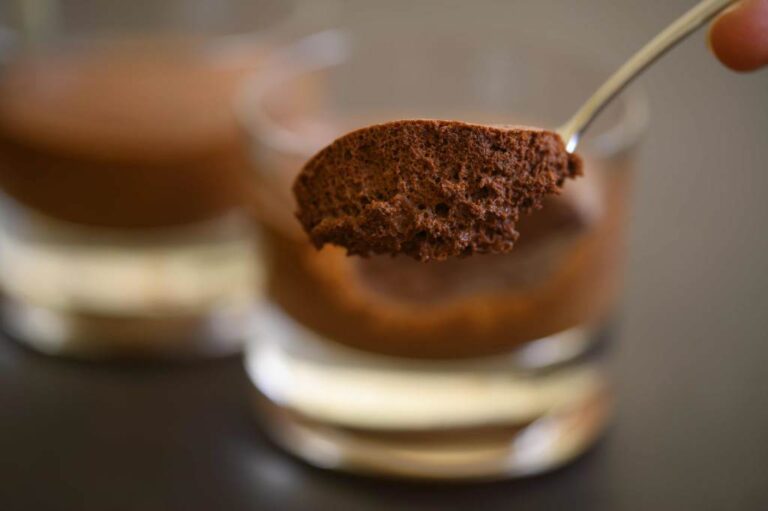 Mousse de chocolate tradicional - El horno de vapor